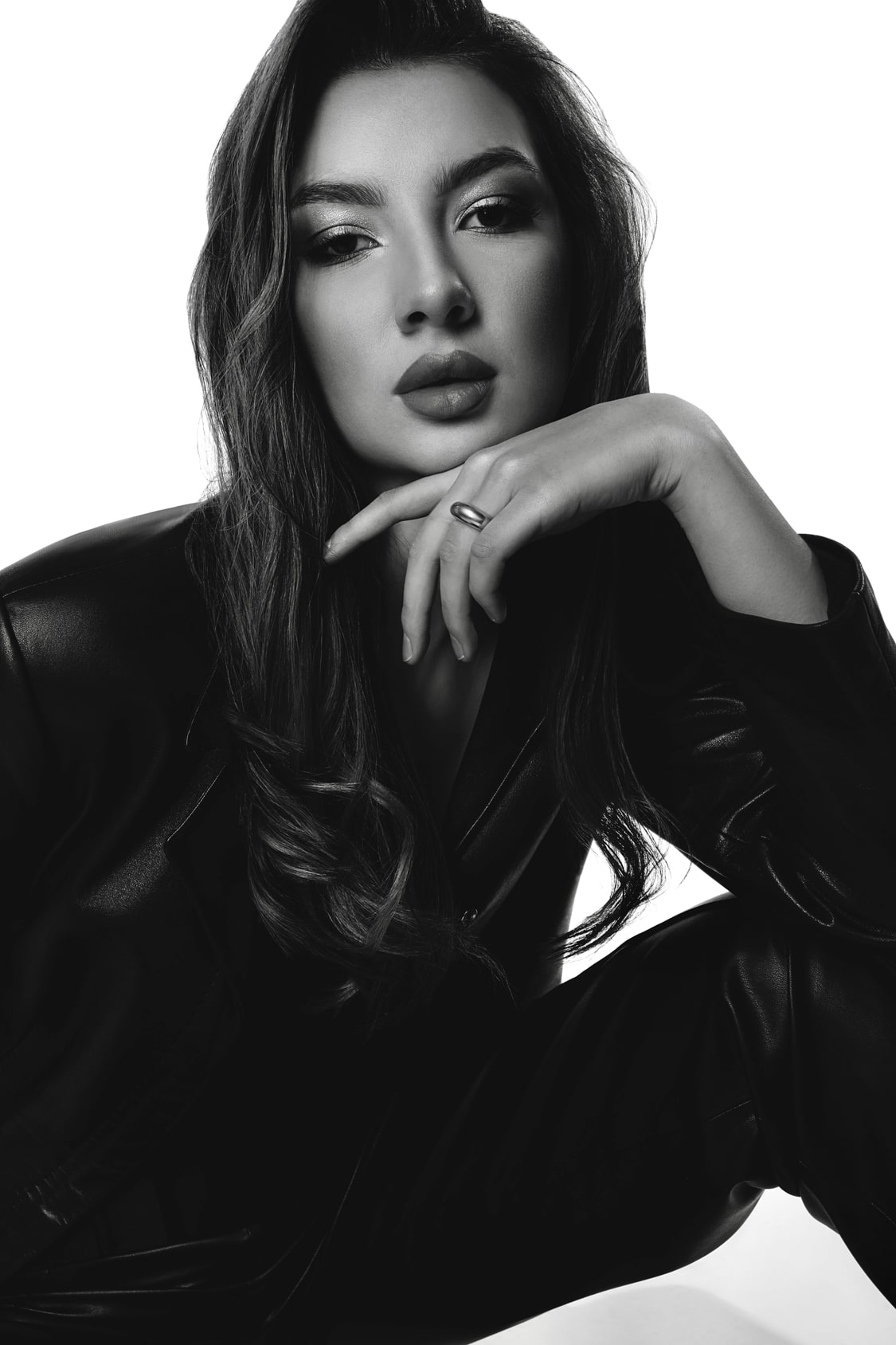 Time to fashion with Ukrainian power of beauty – Usuel Magazine